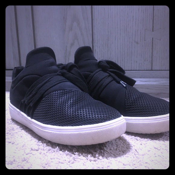Steve Madden | Shoes | Steve Madden Lancer Sneakers | Poshmark